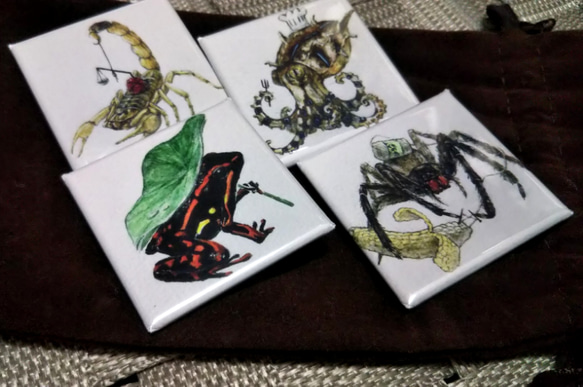 正方形の缶バッチ その他雑貨 るかさん 通販｜Creema(クリーマ) 12685259