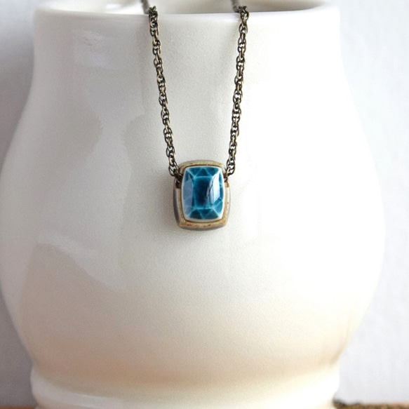 ラジアンカットペンダント ブルーグリーン ネックレス・ペンダント ceramicaccessory 通販 12695903｜Creema(クリーマ)