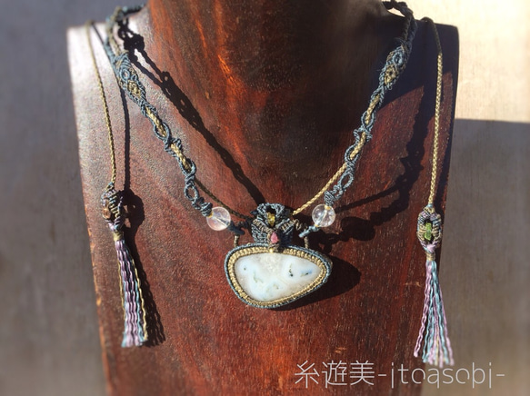 インド産ソーラークォーツ マクラメチョーカー(ピーコッククォーツ) ネックレス・ペンダント 糸遊美-itoasobi- 通販 3252533 ...