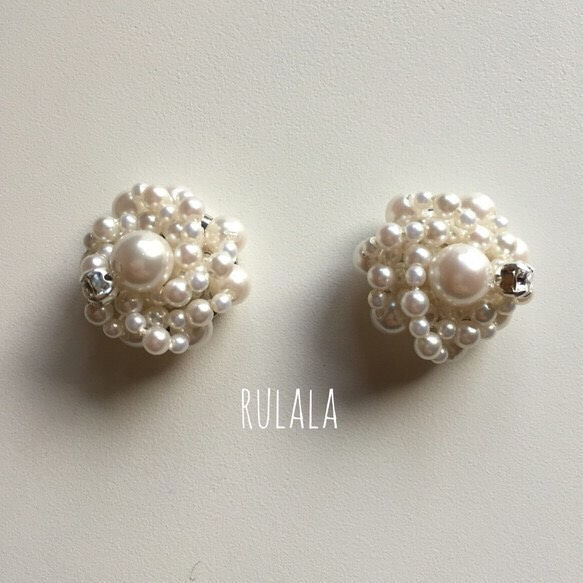 flower perl earring （イヤリング） イヤリング・ノンホールピアス Rulala 通販 3601142｜Creema(クリーマ)
