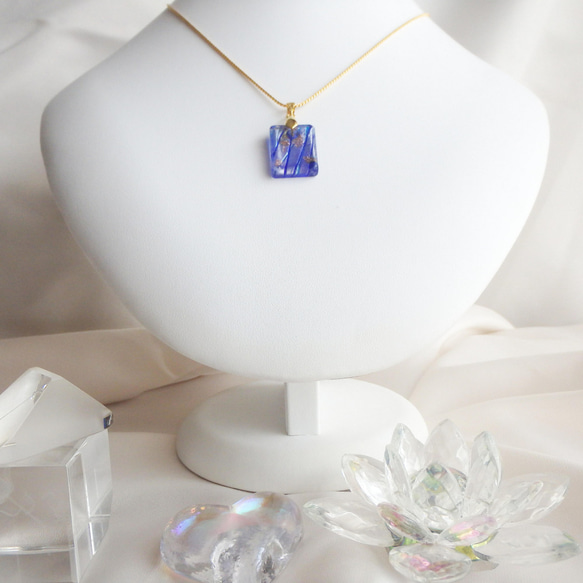 小粒のランプワークペンダント・藍色・とんぼ玉 シルバーフォイル 色ガラス ネックレス・ペンダント kireiya綺麗屋 通販 4261177 ...