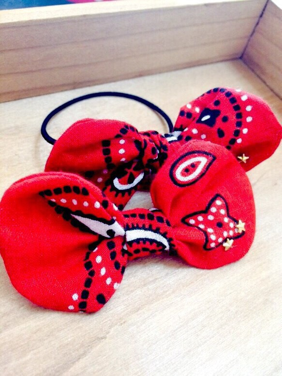 新作ribon♡バンダナ柄set•*¨*•.¸¸♬ ヘアゴム hapi＊くるみぼたん 通販｜Creema(クリーマ) 1791661