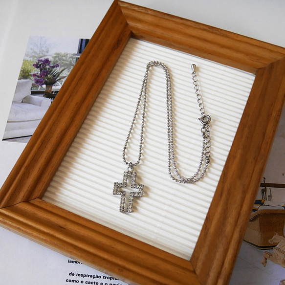 ラインストーン クロスのネックレス ネックレス・ペンダント Ceara 通販 5678931｜Creema(クリーマ)