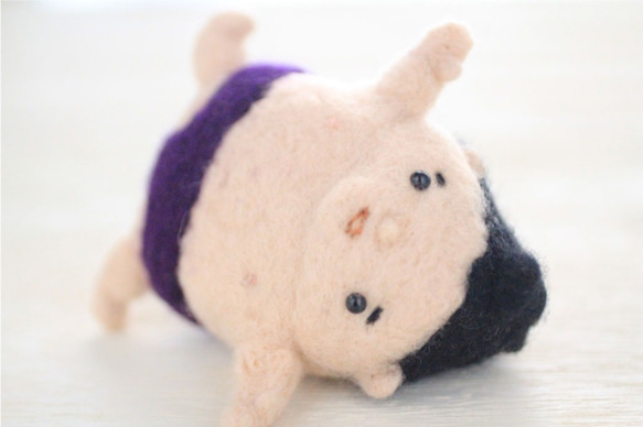 羊毛フェルト・お相撲さんポーチ 紫色まわし ポーチ junjun 通販｜Creema(クリーマ) 11548922