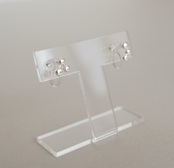 スターレットアシンメトリーノンホールピアスSV(TM-E137C) イヤリング・ノンホールピアス temtem 通販｜Creema(クリーマ ...