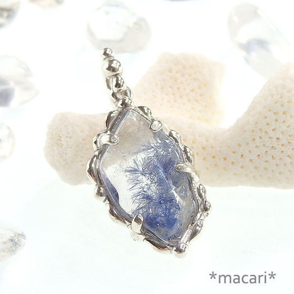 ～レアで個性的！～ デュモルチェライトインクォーツのペンダント 2（フリーシェイプ） ペンダントトップ macari 通販 4633591 ...