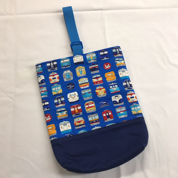 上履き入れ 電車の顔大好き★キルティング 上履き袋 oden's handmade 通販 11640392｜Creema(クリーマ)