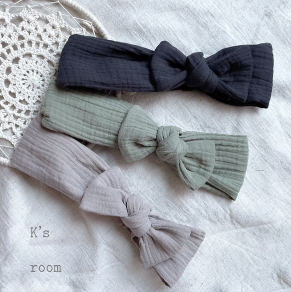 ニュアンスカラーのヘアバンド⋆.· ベビー キッズ 可愛い バースデーフォト コットン wガーゼ ksroom ヘアバンド・ターバン Ks ...