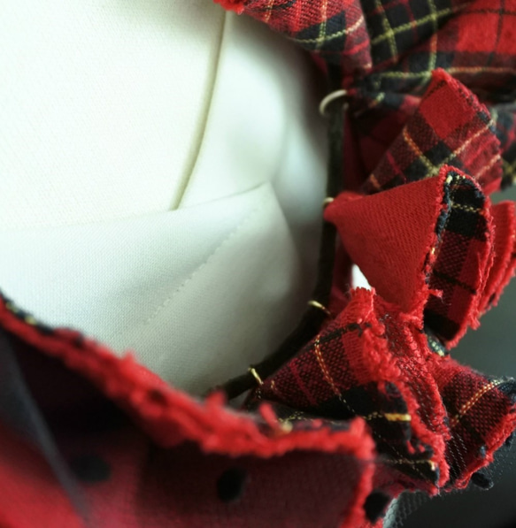 タータンチェックのボリュームネックレス ネックレス・ペンダント Nihoh 通販｜Creema(クリーマ)