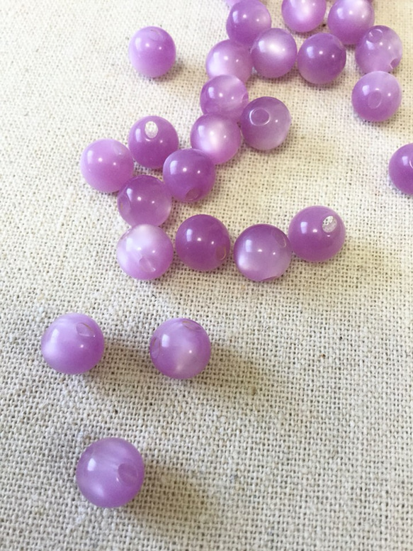 MC.262 ヴィンテージ ラベンダー色のmoonglowボタン ビーズ アージェントビーズ 通販 4685167｜Creema(クリーマ)