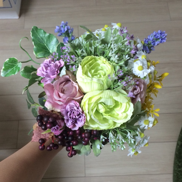 再々販！クラッチブーケ♡ ブーケ serendipity.flower14 通販 2279510｜Creema(クリーマ)