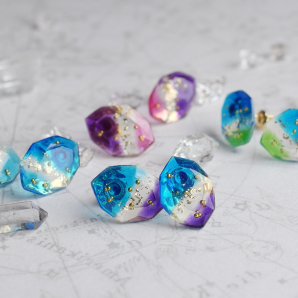 かけら ピアス/イヤリング ピアス（スタッド・一粒） arumu ︎屋号変更 発送遅いです 通販｜Creema(クリーマ) 893486