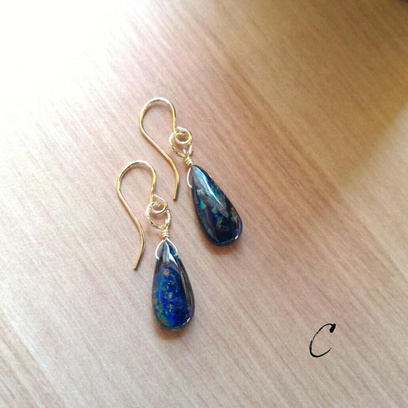 Sold 地球色 ラピスアズライトオブシディアンピアス 14kgf（C） ピアス（フック・チェーン） Aloali-R 通販｜Creema(クリーマ)