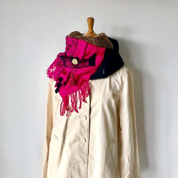 富士山スヌード(黒×ピンクタッセル) スヌード kieu 通販 6427392｜Creema(クリーマ)