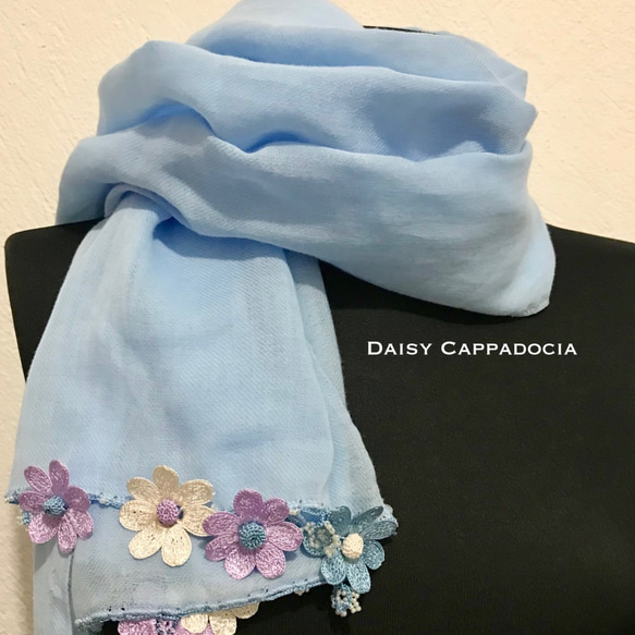 デイジーの刺繍モチーフ コットンストール（綿100％）ライトブルー [KTN100LB] ストール デイジー刺繍ショップ 通販｜Creema ...