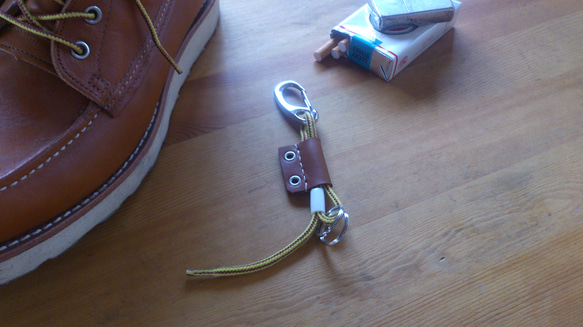 Boots key ring キーホルダー OVAL&CO. 通販｜Creema(クリーマ)