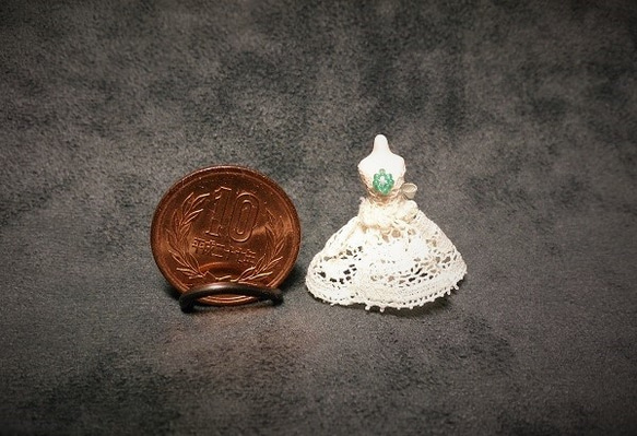 アンティークレース・ミニミニビスクトルソ その他置物 ウムリス 通販 3095359｜Creema(クリーマ)