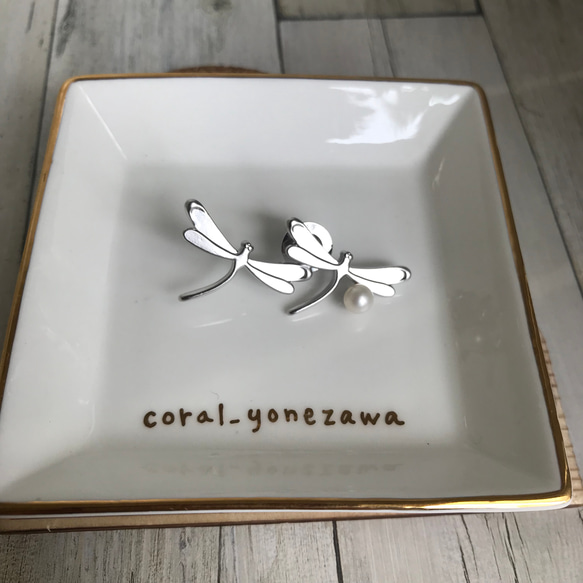 【と.ん.ぼ】タックブローチ コサージュ Mindchiechie 通販 5604107｜Creema(クリーマ)