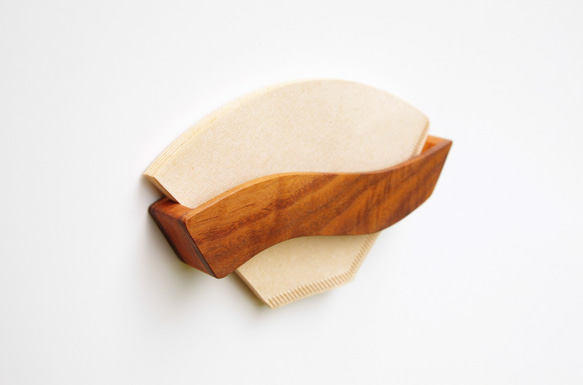 コーヒーフイルターホルダー『BW×山桜』 E-22 その他調理器具 オカダ木工舎 通販｜Creema(クリーマ) 1818635