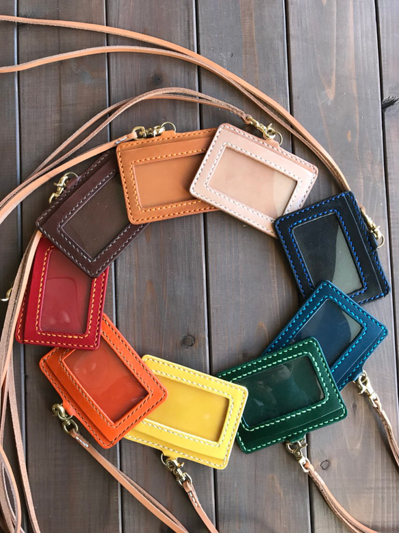 少し仕事が楽しくなるかもしれない手縫いのIDケース 名刺入れ・カードケース HAKODATE CRAFT 通販 4918875｜Creema ...