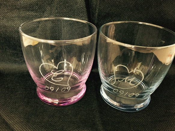 カラーグラス♡お好きなデザイン彫ります グラス to_makehappy 通販 1863307｜Creema(クリーマ)