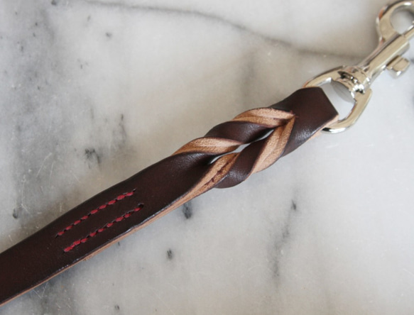 大型犬 レザー ねじりリード リード・首輪 あゆぞう 通販 3784776｜Creema(クリーマ)