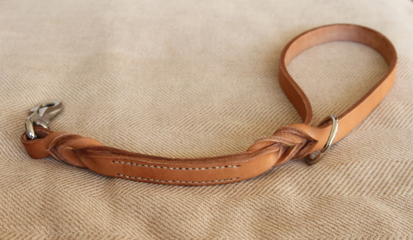 大型犬 レザー ねじりリード リード・首輪 あゆぞう 通販 3784776｜Creema(クリーマ)