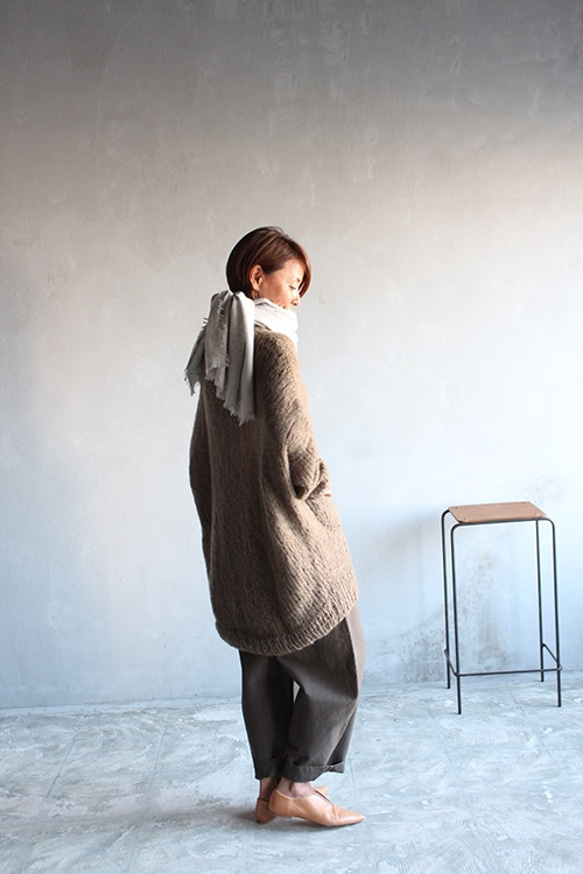 ピュアカシミヤショール ライトグレー ストール tsutsumu 通販 6434434｜Creema(クリーマ)