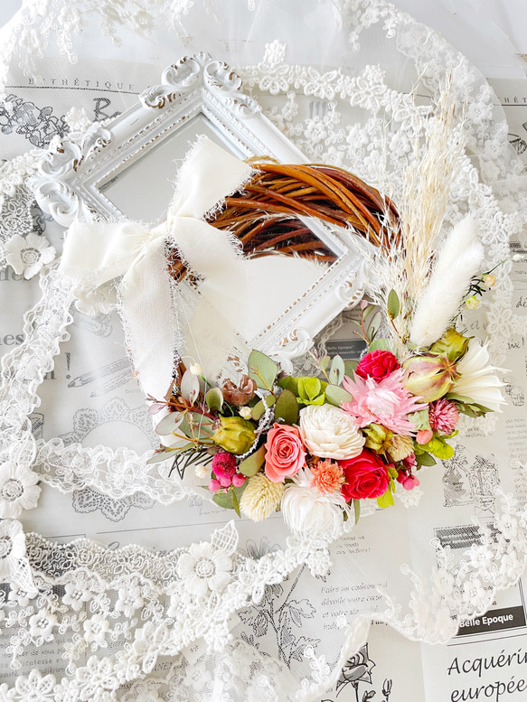 新作早割＊ベリーローズプリザーブドフラワー可愛い癒しのナチュラルフラワーリース リース iko 通販 11549288｜Creema(クリーマ)