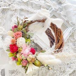 新作早割＊ベリーローズプリザーブドフラワー可愛い癒しのナチュラルフラワーリース リース iko 通販｜Creema(クリーマ) 11549288