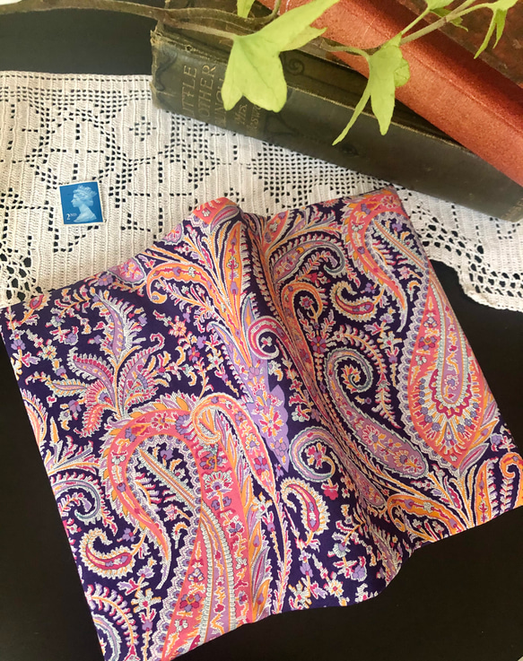 ロンドンで選んだ♪ 英国製リバティプリント使用 文庫本用ブックカバー「Felix & Isabelle フェリックス＆」 ブックカバー 🇬🇧 ...