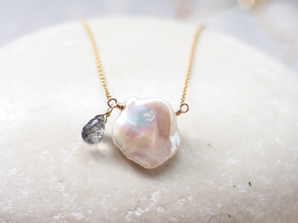 【14kgf・天然石 】けしパールとブラックトルマリンクォーツのネックレス ネックレス・ペンダント sinar* 通販｜Creema(クリーマ ...