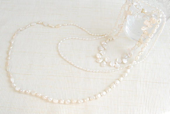 4種のパールのロングネックレス12 (花びらケシxケシ） ネックレス・ペンダント Ayako's 通販｜Creema(クリーマ) 3036376