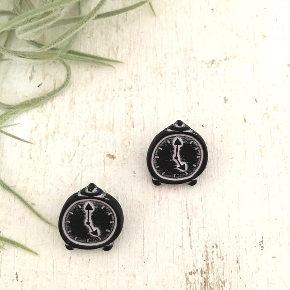 イギリス＊2個SET＊レトロな時計のボタン ボタン 輸入資材Laugh;Rela(ラフリラ) 通販 1856730｜Creema(クリーマ)