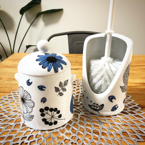 【10月末までsale 新作 限定1セット】北欧風 トイレブラシ＆サニタリーボックス バス・トイレ・洗面用品 reposer 通販 ...